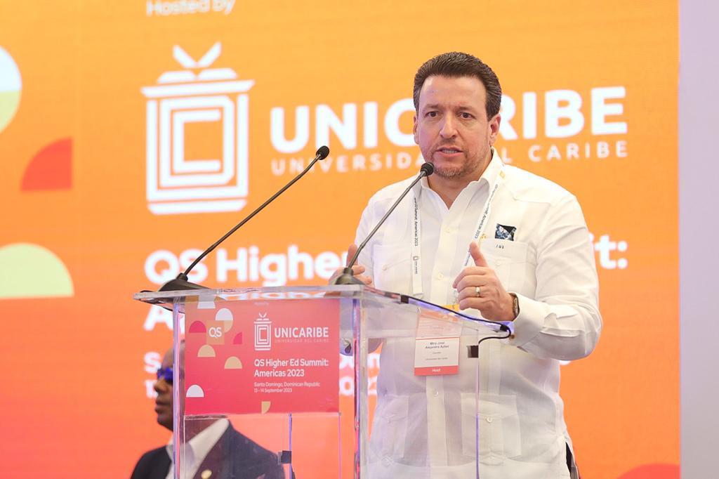 Vicepresidenta Raquel Peña llama a universidades de América Latina a trabajar juntas y elevar la ...